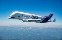 Daz Architects designed a luxury home overlooking the valley of ...